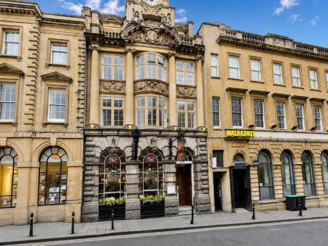 studio for rent in Corn Street, BS1 1HQ