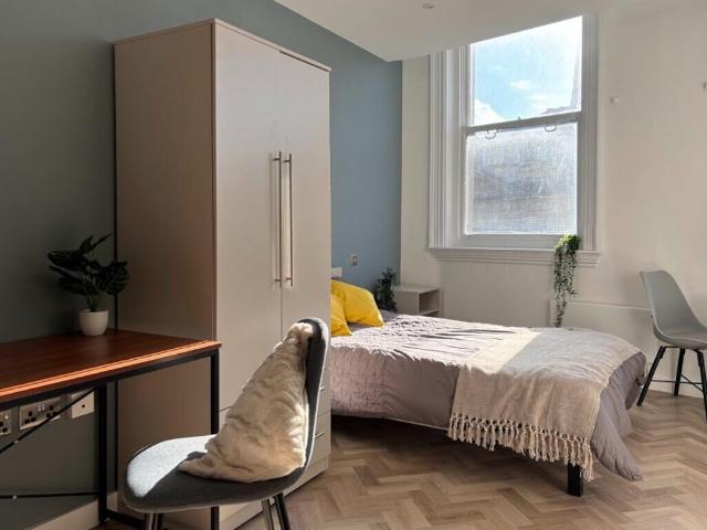 studio for rent in Corn Street, BS1 1HT