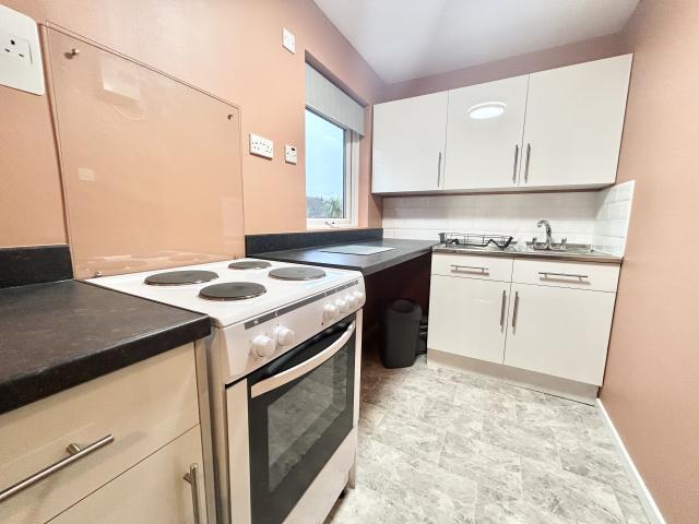studio for rent in Celia Close, Waterlooville, Waterlooville