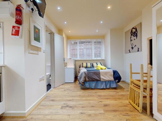 studio for rent in Anson Road,, NW2