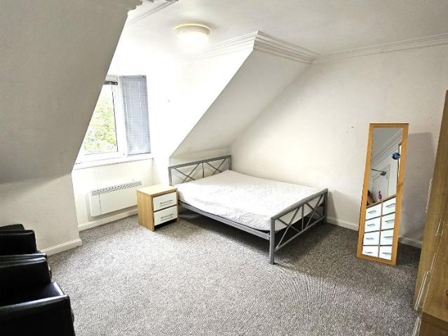 studio for rent in Aberdeen, City Centre, AB24 5LJ