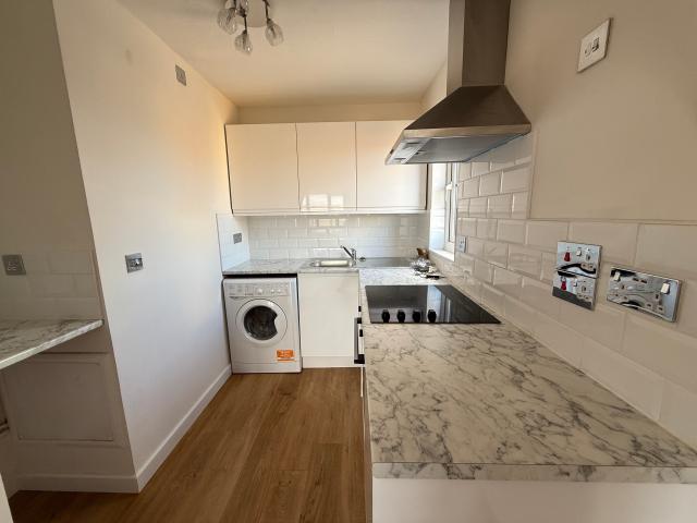 Studio for rent in Ash Walk, North Wembley, Greater London UK