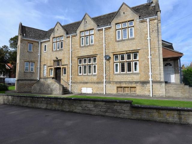 studio for rent in Blewitt Court, Littlemore, Oxford, OX4