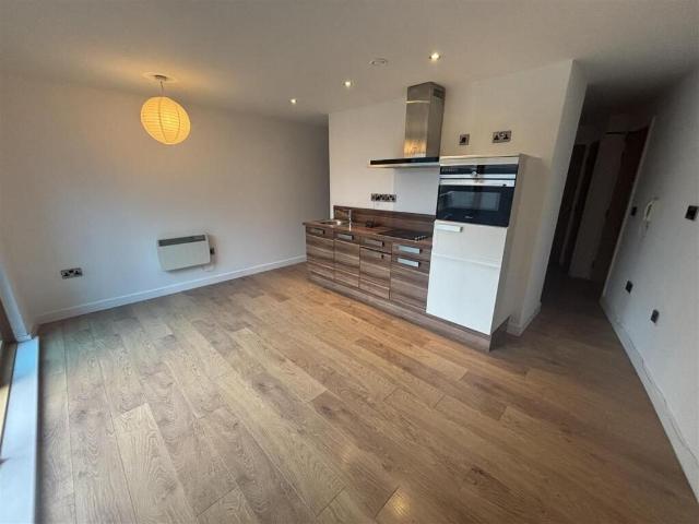 studio for rent in Blonk Street, S3 8BH