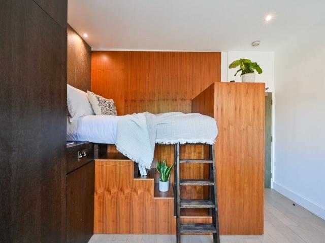 Studio to rent on Dennington Park Road, London