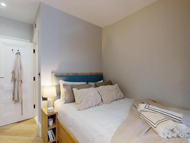Studio to rent on Draycott Avenue, London