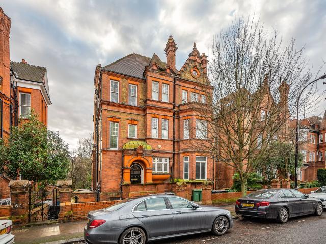 Studio for Rent in Eton Avenue | Foxtons
