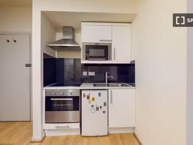 Studio for rent in Fortune Green, London
