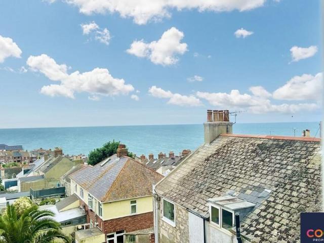 studio for rent in Fortuneswell, DT5 1LY