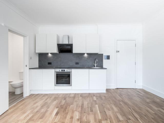 studio for rent in Flat 6 12 Eccleston Road West Ealing London
