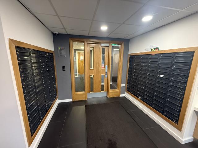 studio for rent in Kirkgate, Huddersfield, Huddersfield