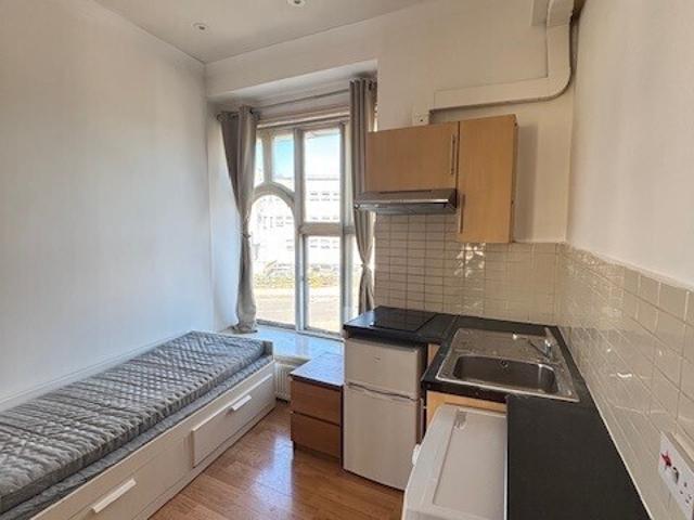studio for rent in High Street, Acton, Acton