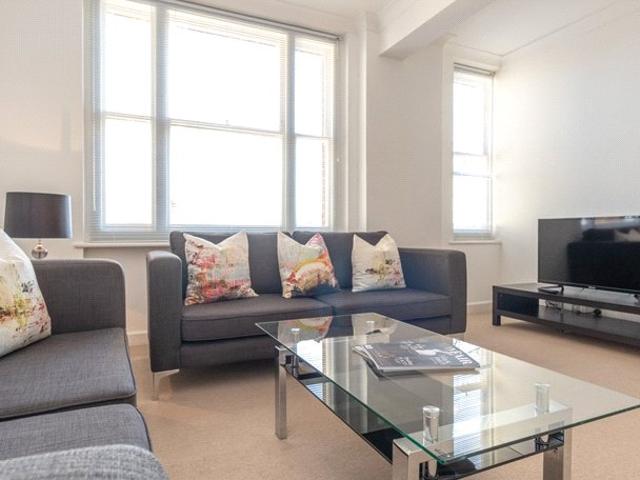 studio for rent in Hill Street, London
