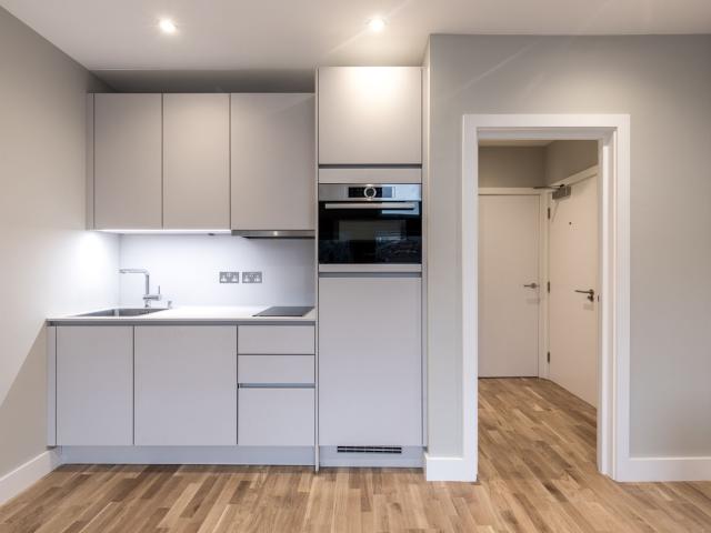studio for rent in Inglewood Road West Hampstead London