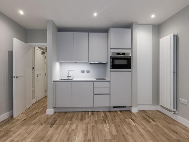 studio for rent in Inglewood Road West Hampstead London