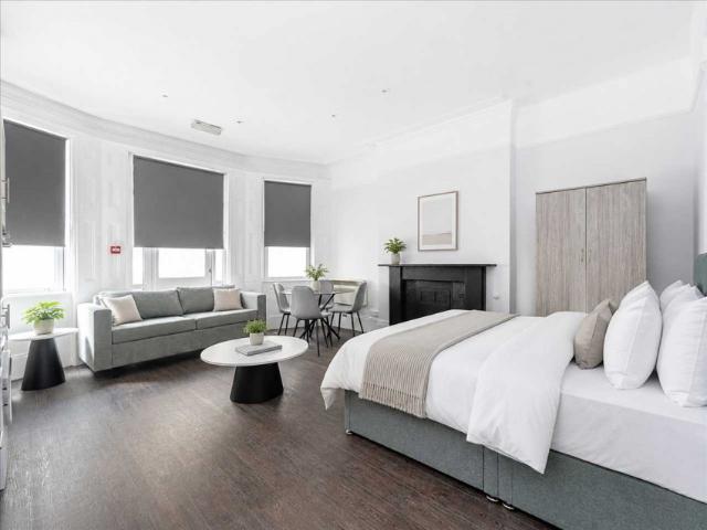 studio for rent in Oriental Place, Brighton