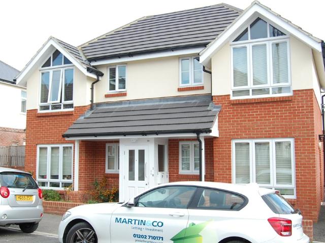 Studio for rent in Lower Parkstone, Poole
