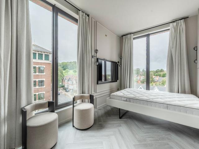 Studio for Rent in Lowlands Road | Foxtons