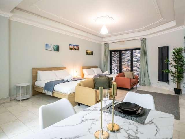Studio for rent in London