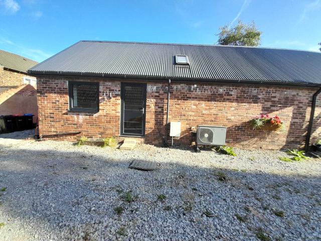 studio for rent in Moor Lane, Frodsham, Hapsford, Frodsham, Hapsford