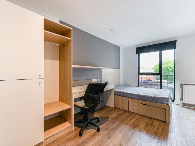Studio for Rent in Mercy Terrace | Foxtons