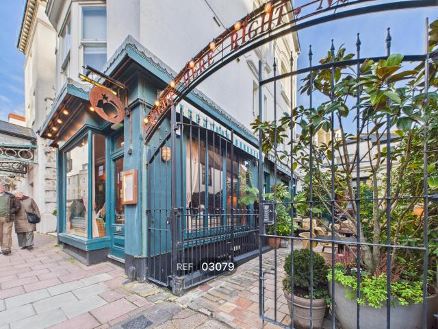 studio for rent in Middle Street, Brighton, East Sussex, BN1 1AL