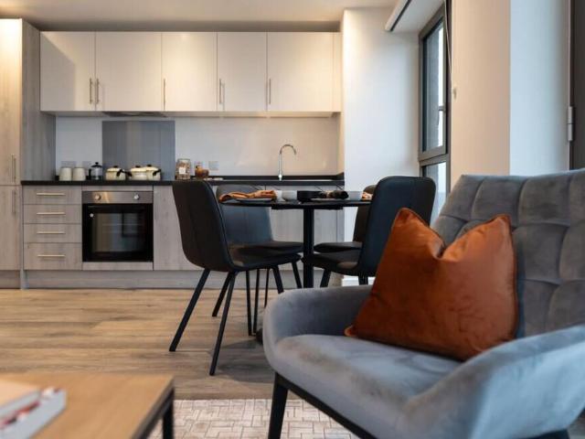 studio for rent in NEW BAILLIE STREET, OL16 1AU
