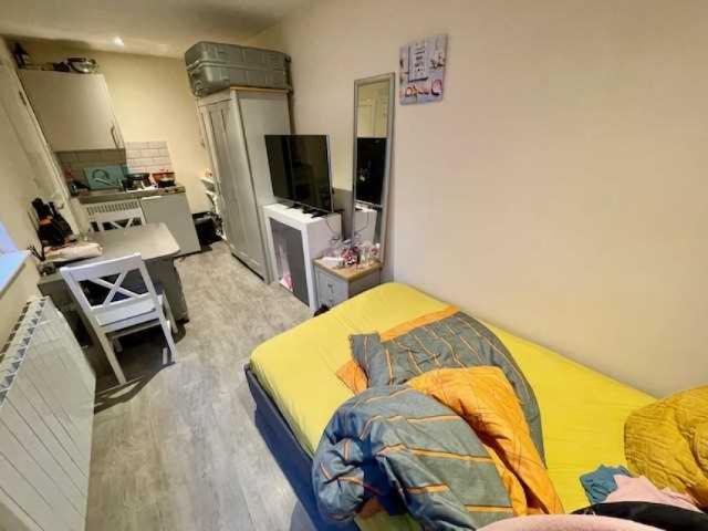 studio for rent in Selmeston Place, Brighton