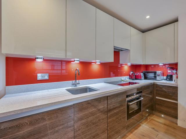 Studio for Rent in Sloane Avenue | Foxtons