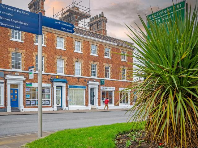 studio for rent in Studio 2 17 Grosvenor Street, Chester, Cheshire, CH1 2DD
