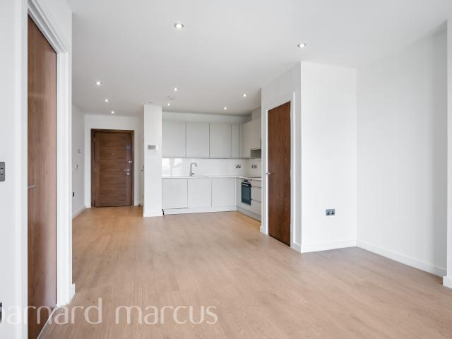 studio for rent in Sutton Court Road, Sutton, Sutton