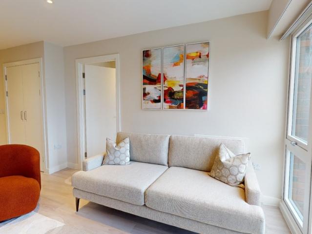 2 bedroom flat to rent on Sylvester Street, Sheffield