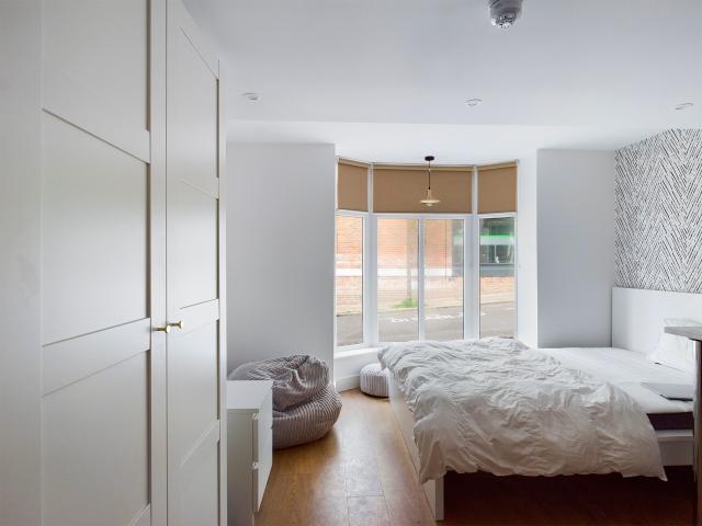 studio for rent in Property, BN1 2HD