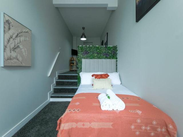 studio for rent in Property, BS7 8UF
