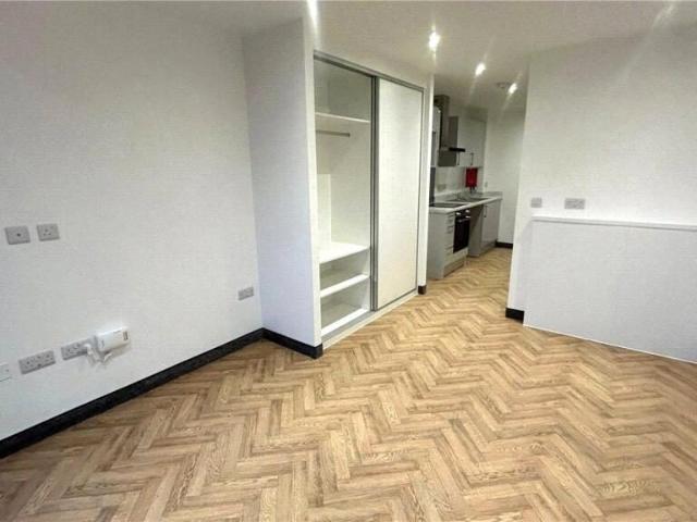 studio for rent in Property, LE1 3BA
