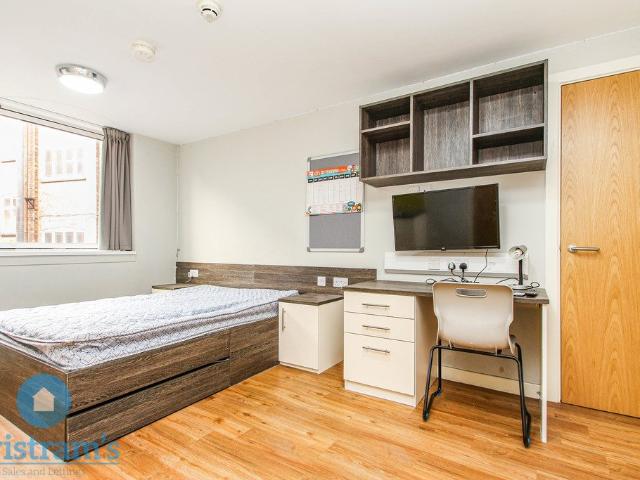 studio for rent in Property, NG1 6BB