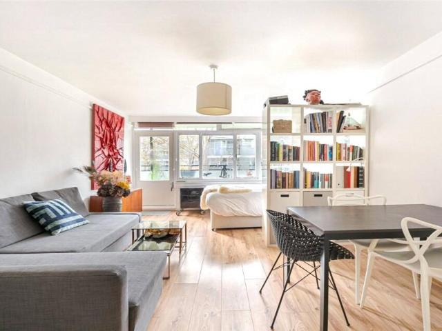 studio for rent in Property, SW1V 3DH