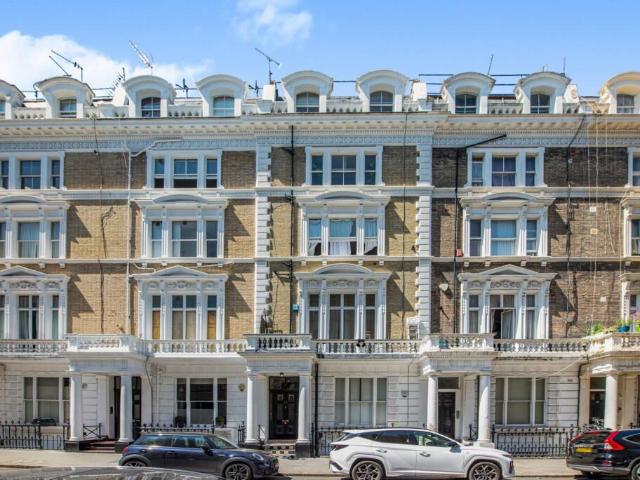 studio for rent in Property, W2 4NA