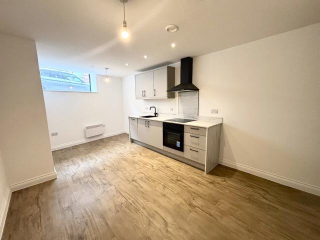 studio for rent in Queen Street, Sheffield, Sheffield