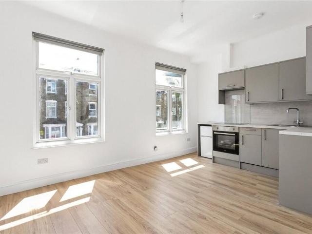 studio for rent in Rock Street, N4 2DN