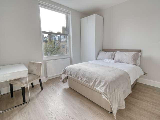 Studio for rent in Redcliffe, London