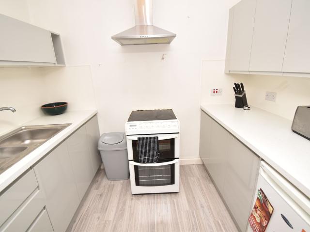 studio for rent in West End, Penryn, TR10