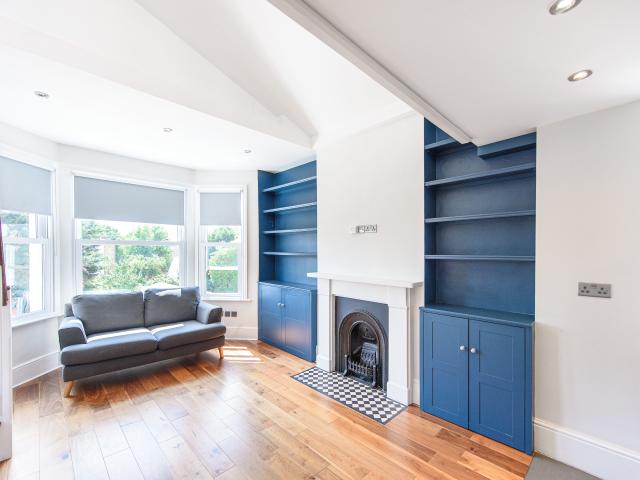 Studio for Rent in The Limes Avenue N11 | Foxtons