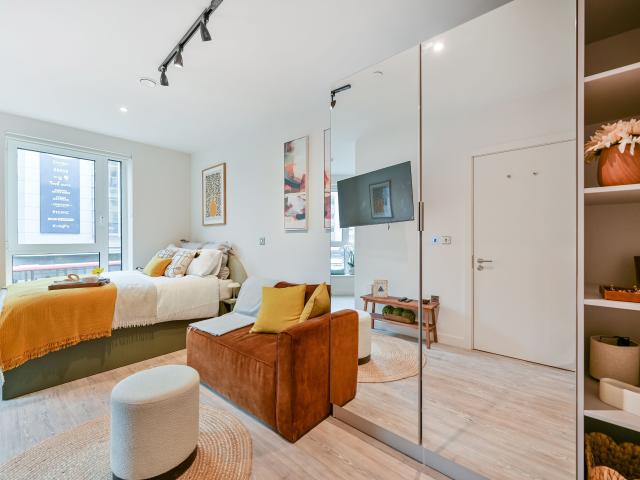 Studio for Rent in The Rex | Foxtons