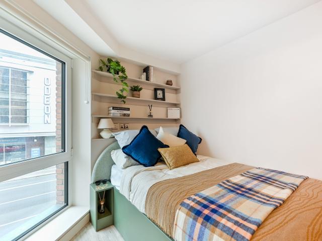Studio for Rent in The Rex | Foxtons