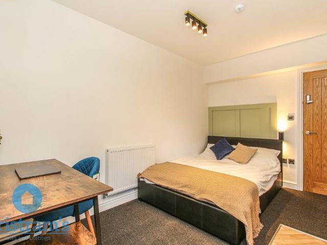 studio for rent in Upper Wellington Street, NG10 4NH