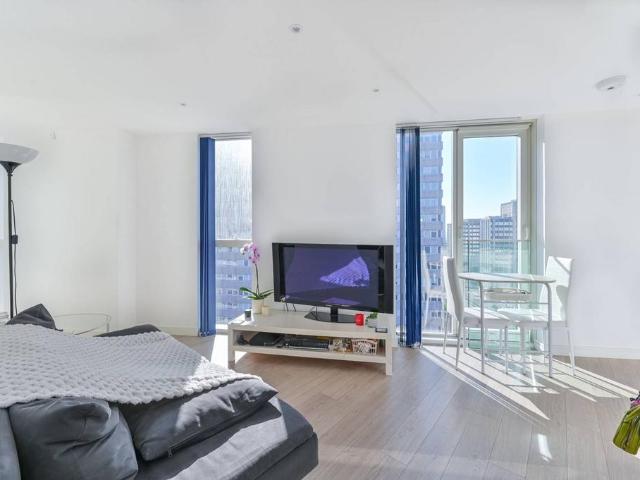 Studio for sale