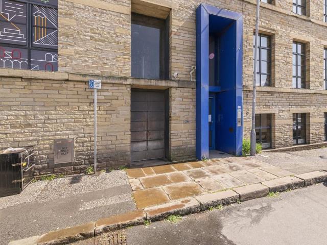 Studio for sale