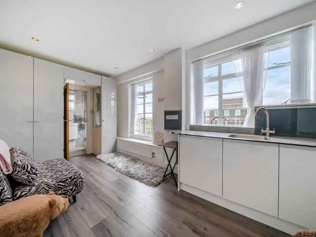 Studio for sale