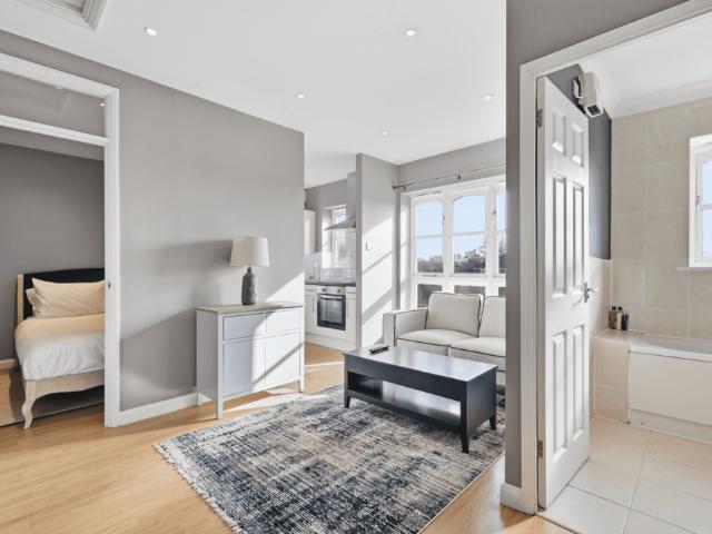 1 bedroom apartment for sale